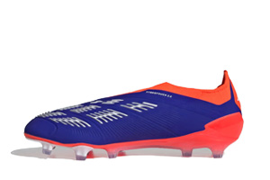 Best Football Boots For Midfielders - What To Wear?