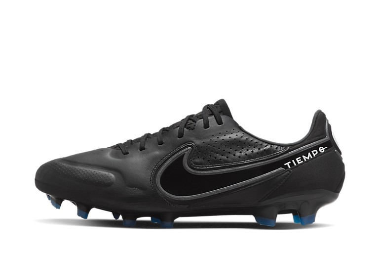 Best Football Boots For Goalkeepers