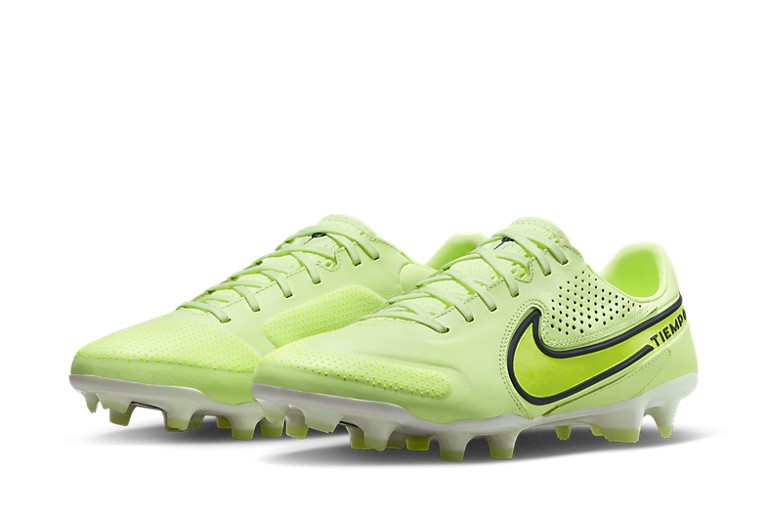 Nike Luminous Pack