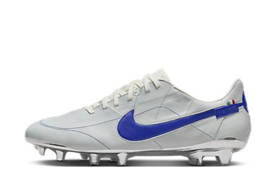 Best Football Boots For Goalkeepers