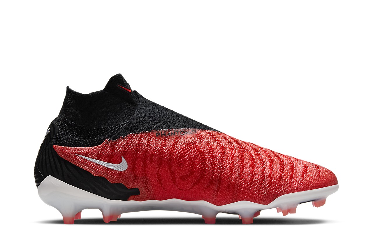 Nike Phantom GX vs Luna Compared