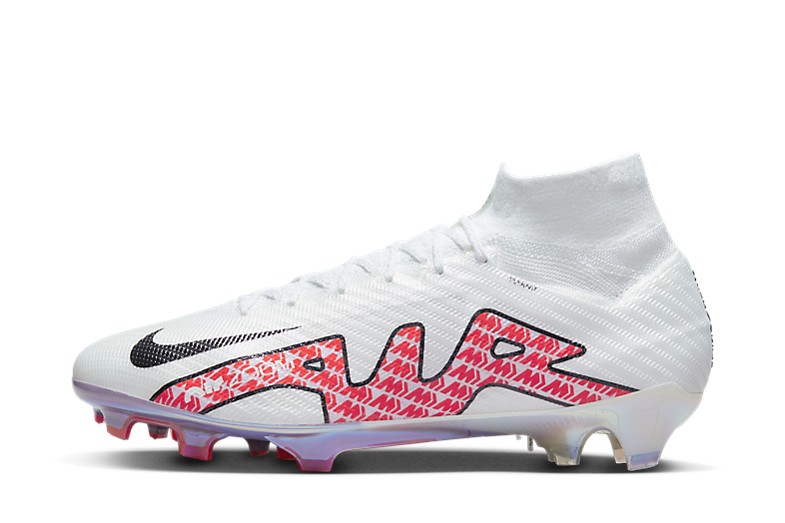 CR7 Football Boots What Does Cristiano Ronaldo Wear?