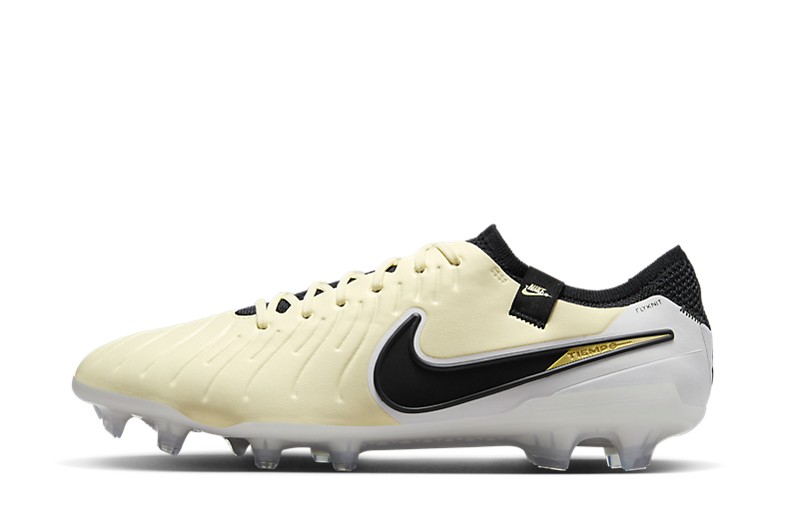Best Football Boots For Goalkeepers 2024