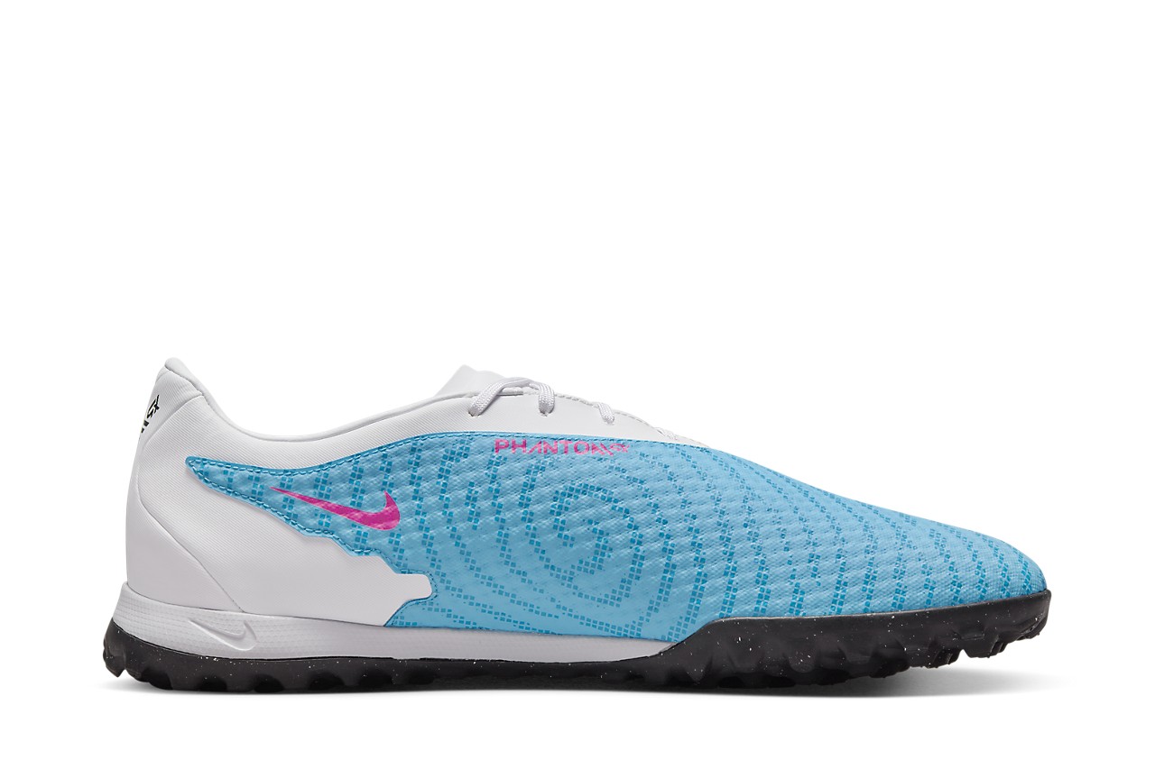Best Astro Shoes & Boots For Football + 5-a-side