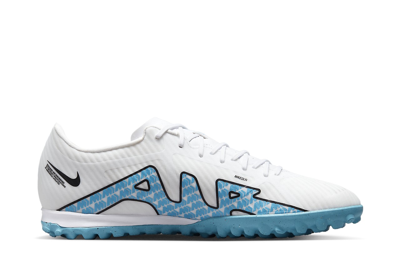 Best Astro Shoes & Boots For Football + 5-a-side