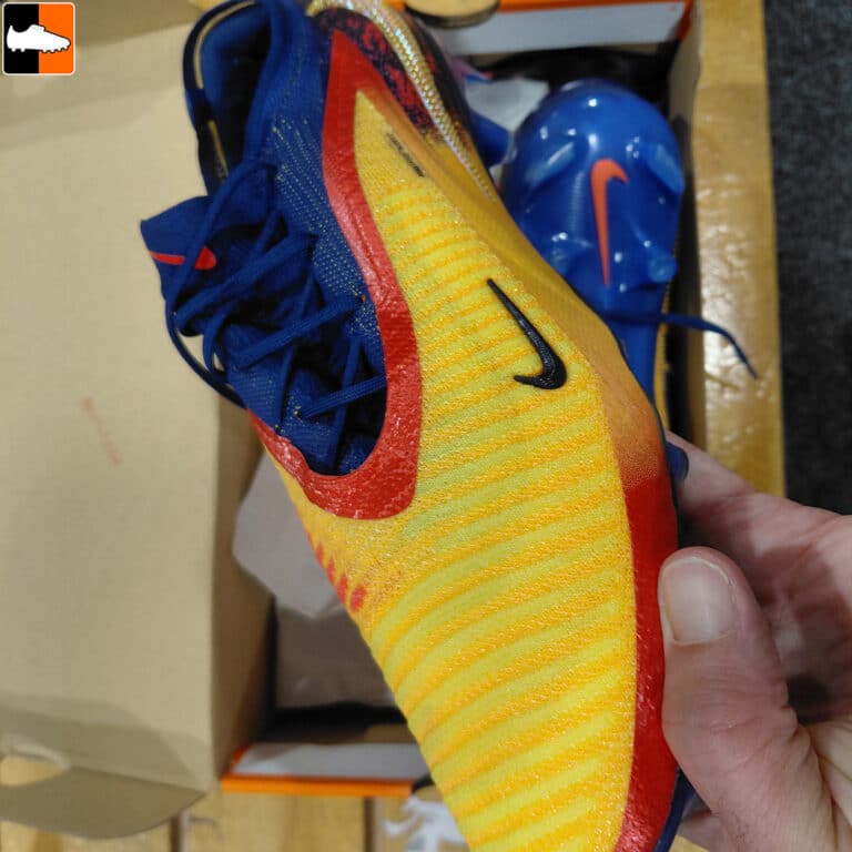 Best Football Boots For Wingers - Which Wingers Boots To Pick?