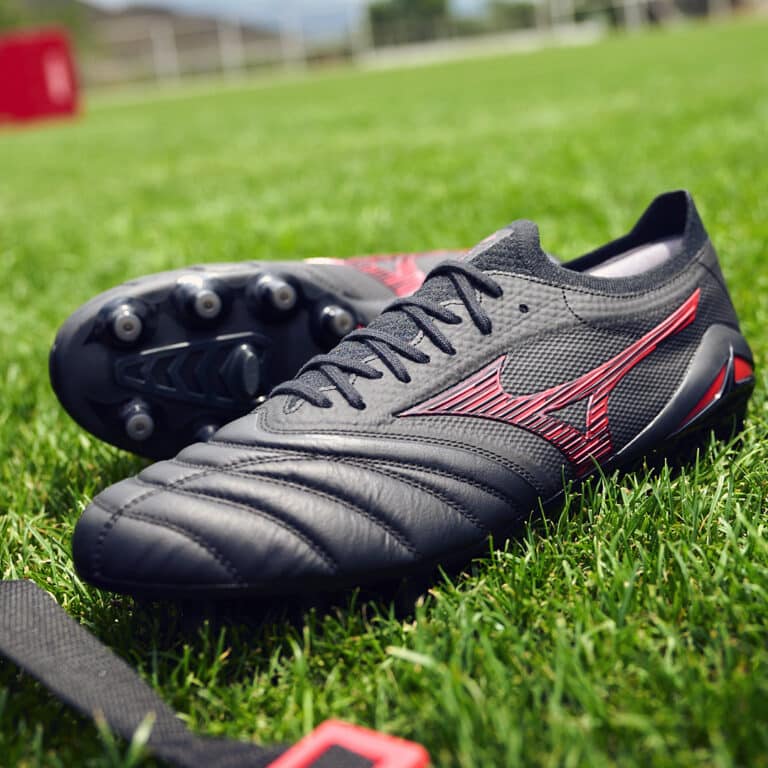Mizuno Football Boots - Football Boots