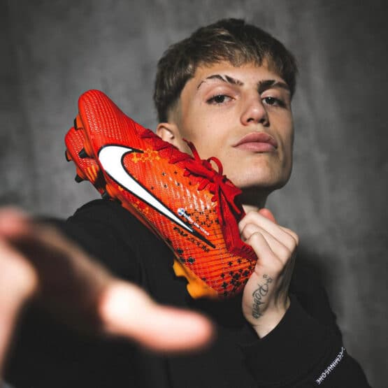What Boots Does Alejandro Garnacho Wear? Check Out Garnacho Boots Here