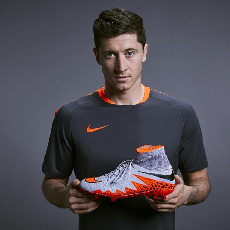 What Boots Does Robert Lewandowski Wear In Games? Check Out Lewandowski ...